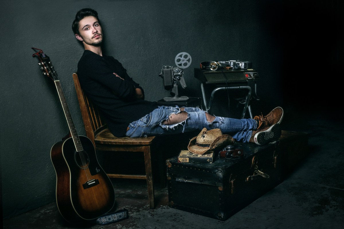 Closing Time – Virtual Concert with Hunter LaSalle – gré records and coffee